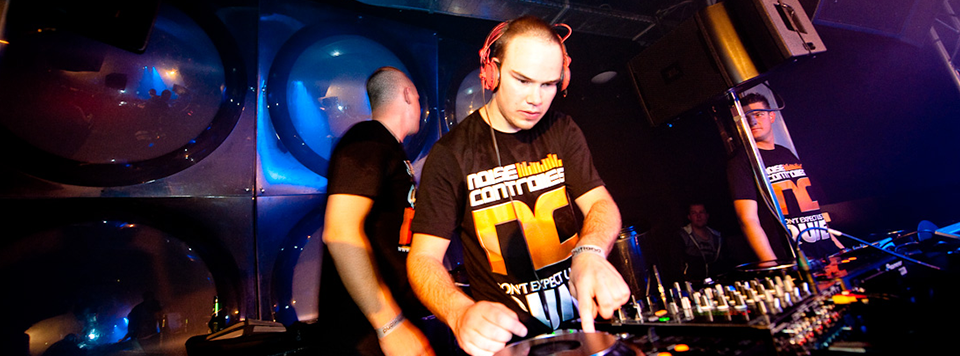 Is Arjan (50% Noisecontrollers back!? || Hard News
