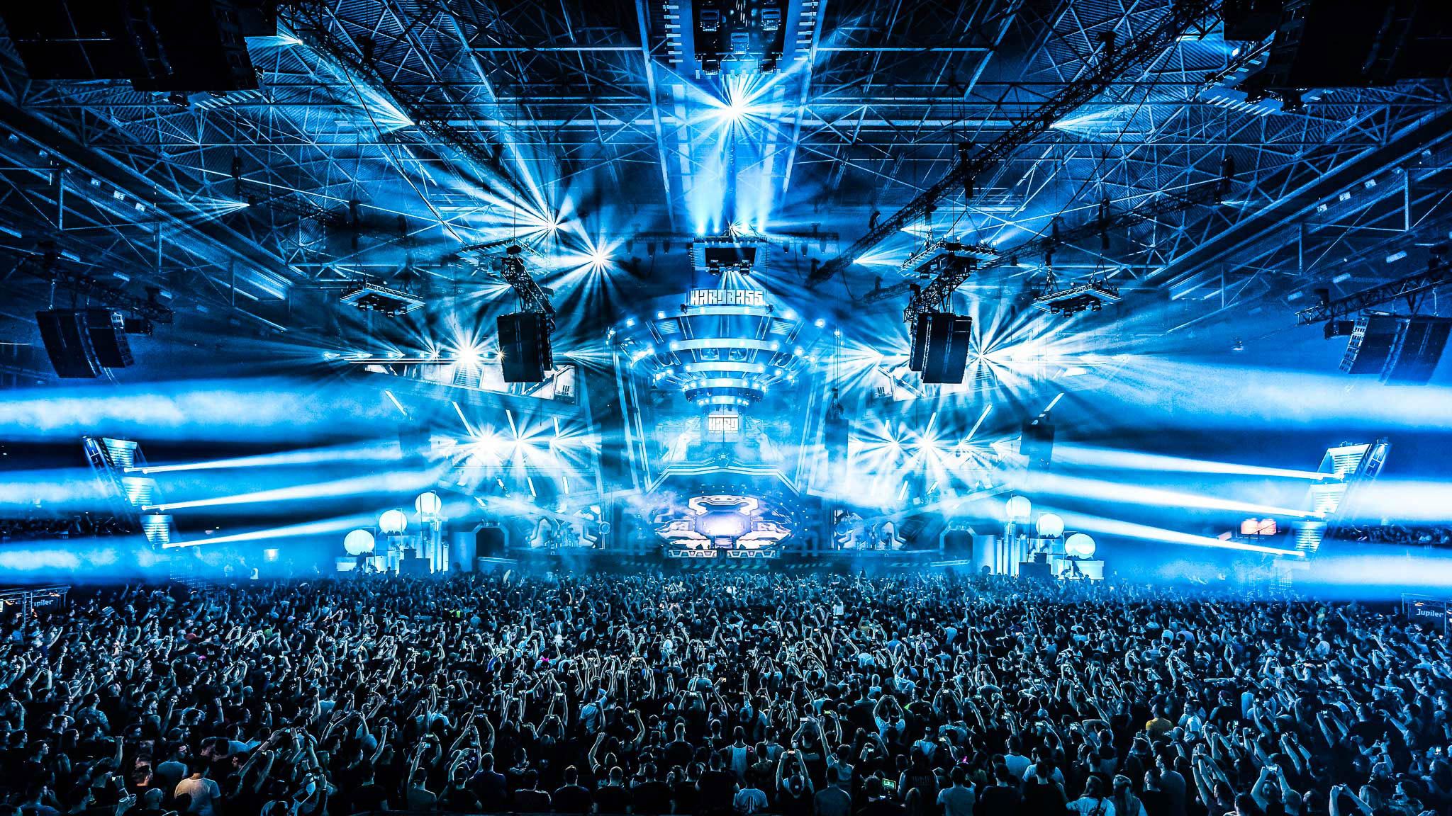 The most impressive hardstyle stages of 2019 - Hard News