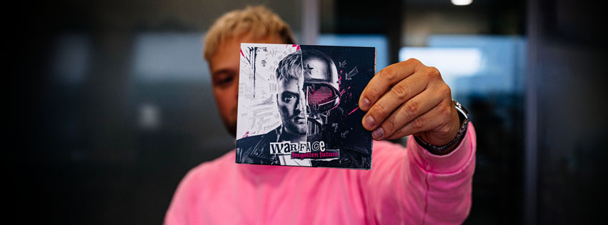 Verkoop van CD's voor het eerst sinds 2004 gestegen - Hard News