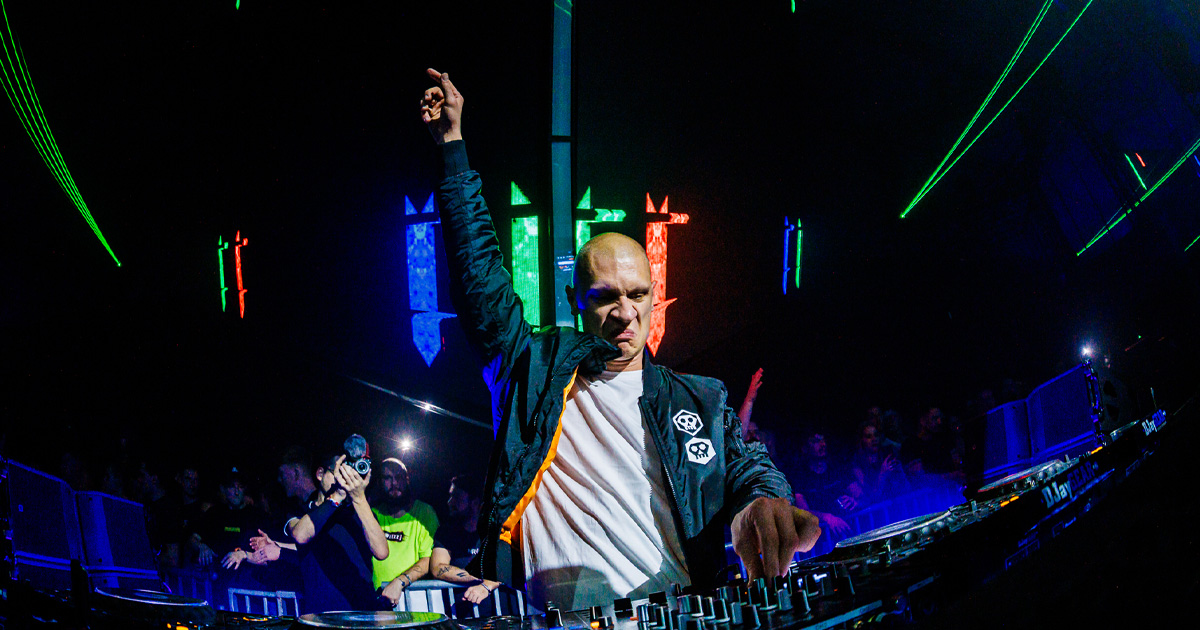 Regain transforms mainstage Shockerz into a Boiler Room XXL